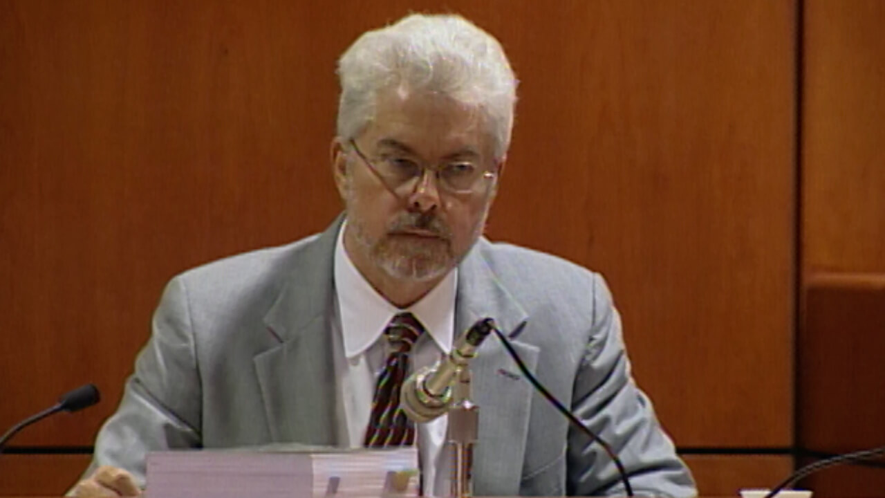 28-AZ v. Roque: Dr. Philip Barry (part 3) | Court TV Video