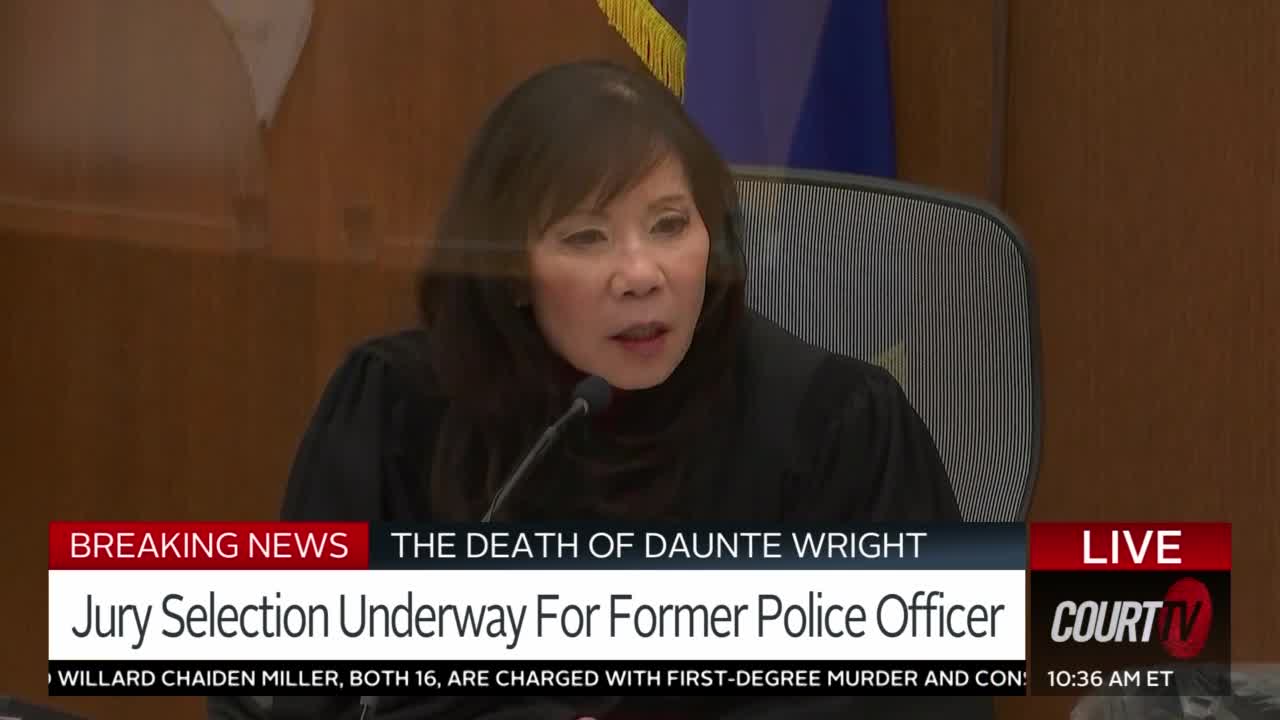 11/30/21 Judge Introduces Kim Potter Trial Key Players | Court TV Video