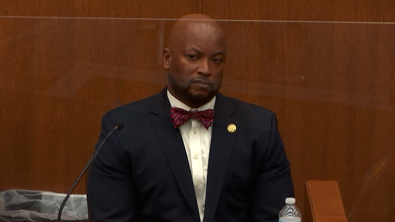 14-MN v. Potter: S.A. Charles Phill II | Court TV Video