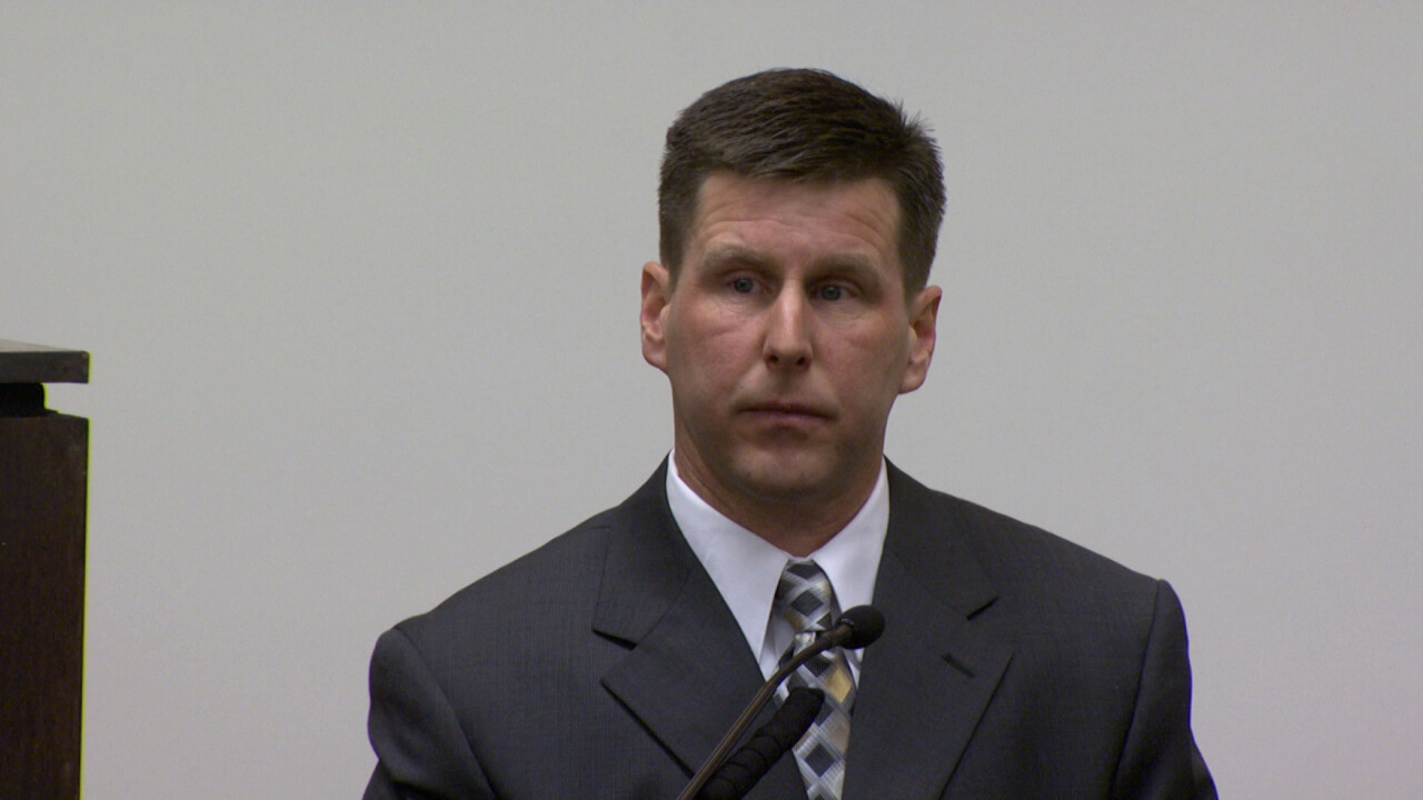 4-IA v. Becker: S.A. Chris Callaway | Court TV Video