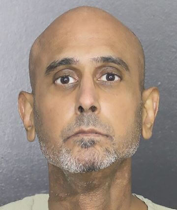 Florida man sends $10,000 in mail to have ex-girlfriend's new lover ...