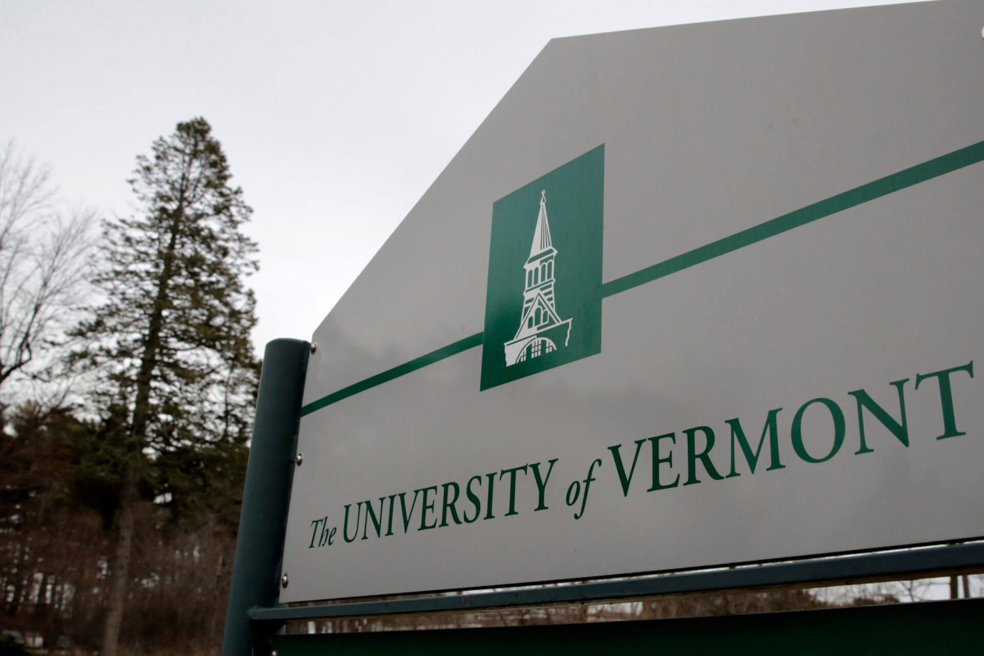 Students sue Vermont school over response to sex assaults | Court TV