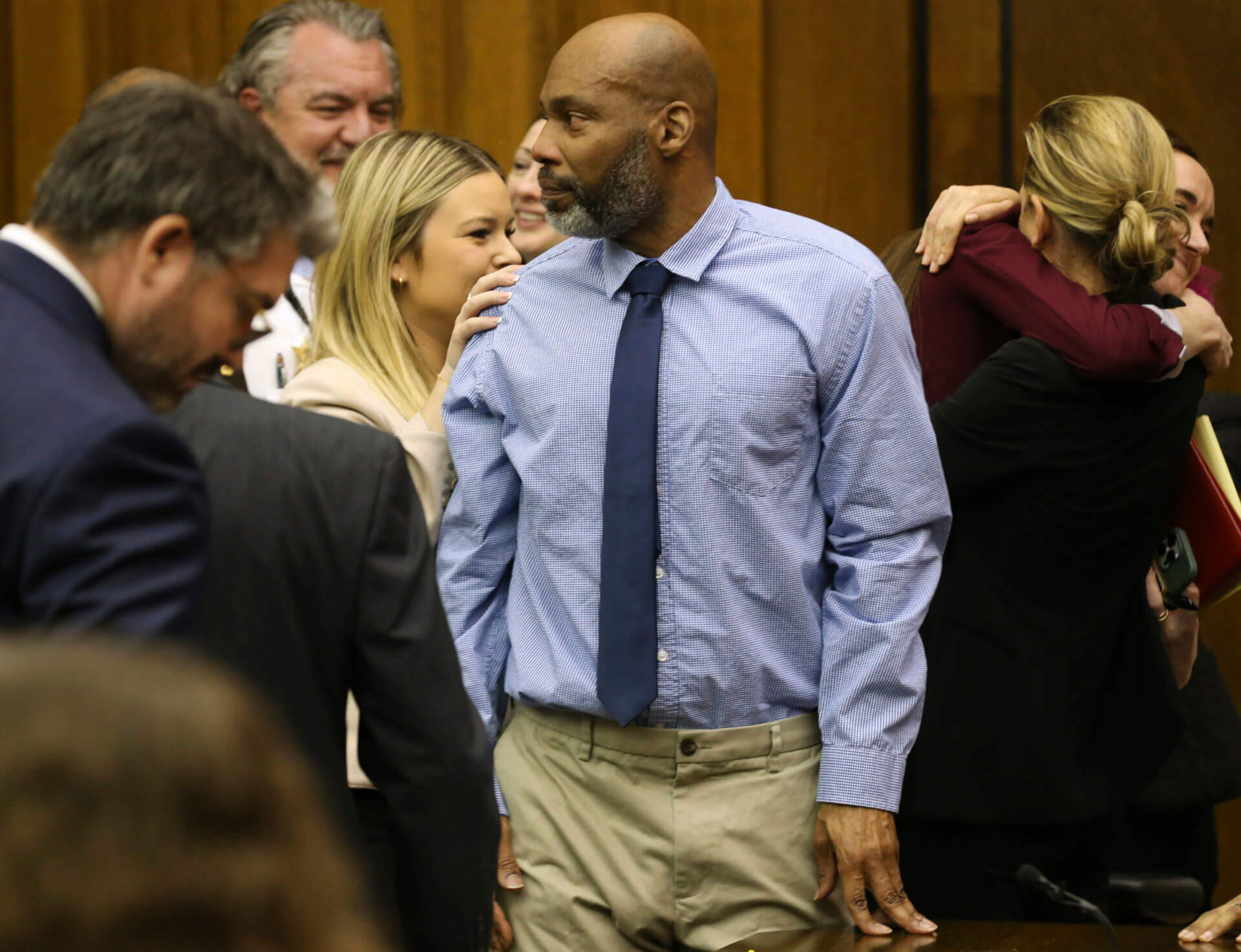Judge Vacates Conviction Of Man Imprisoned Nearly 3 Decades Court Tv 7668