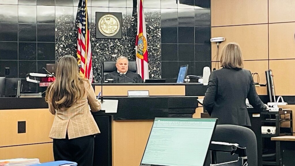 Father accused of locking child in box rejects plea deal | Court TV