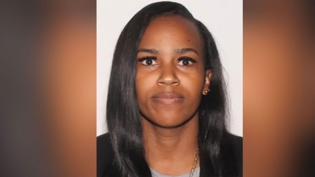 Estranged husband accused of killing mother of 4, body found in storage ...