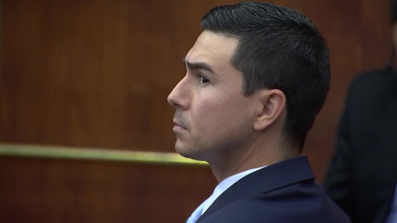 Evidence causes delay in trial for attorney tied to rapes by DNA | Court TV