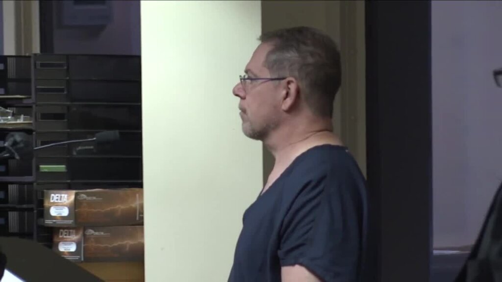 Eye doctor charged with murdering ex-wife owed her $285,000 | Court TV