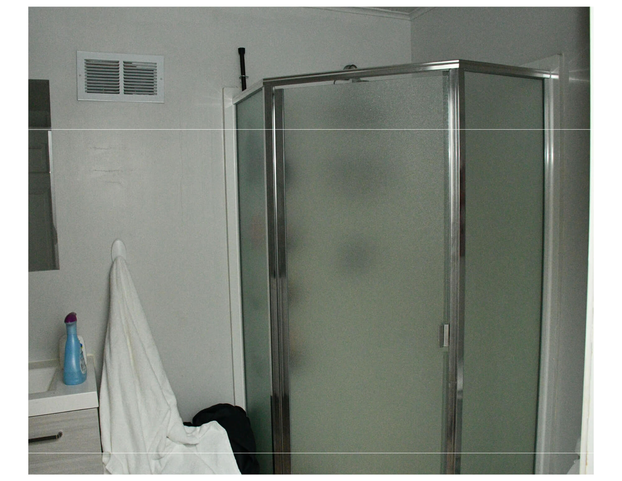 New photos released of crime scene where Idaho students were murdered ...