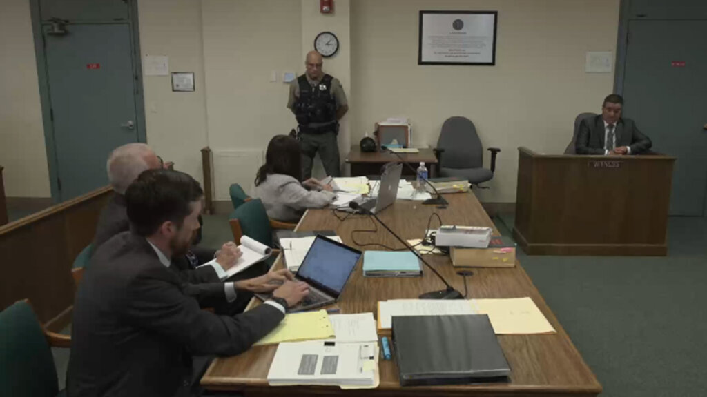 Oregon murder case takes bizarre turn as boyfriend seeks bond | Court TV