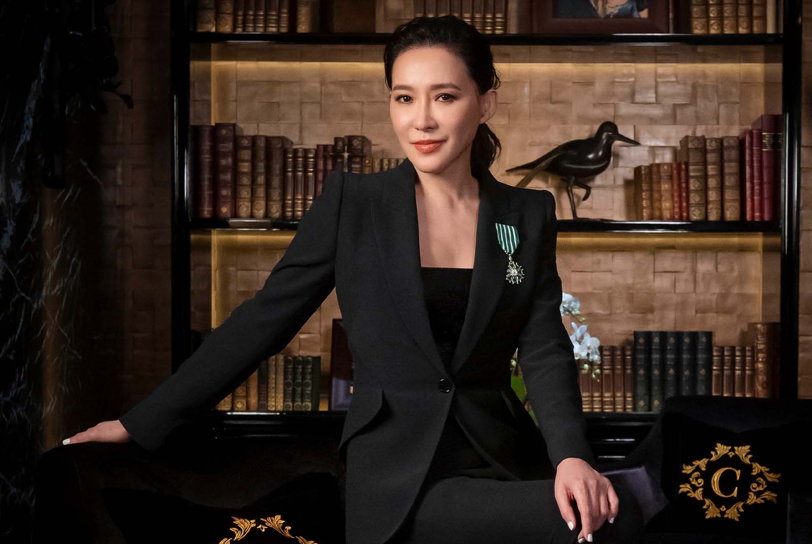 開創全新藝術時代 珠寶藝術家Cindy Chao獲選蘇富比亞洲女性藝術家代表 成就再登巔峰｜天下雜誌