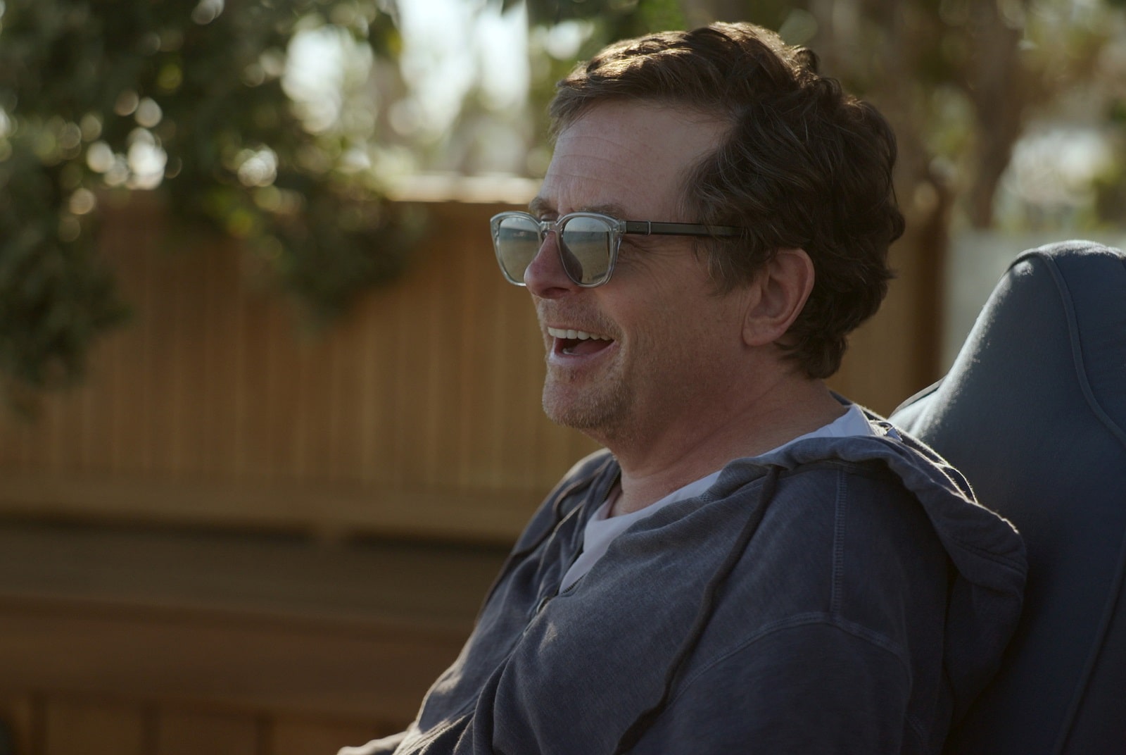 與帕金森氏症共處30年 《回到未來》金童：我不需要同情｜天下雜誌