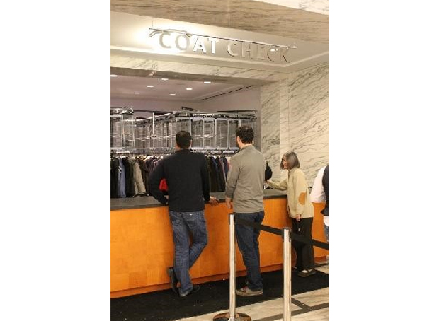 check coat不是檢查外套、check out也不只是退房...一次看懂check的各式用法｜天下雜誌