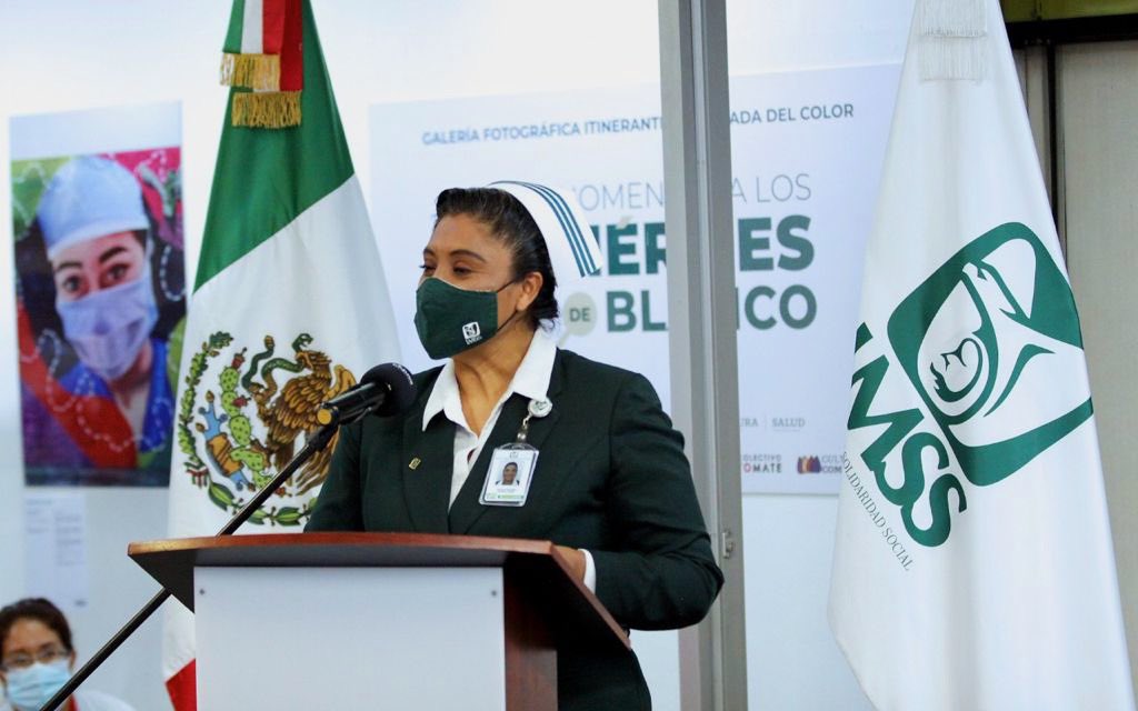 Galería fotográfica de médicos del IMSS llega al Metro de la CDMX