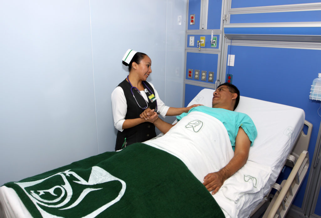 Cantidad exacta de enfermeras que tiene el IMSS | Saludiario