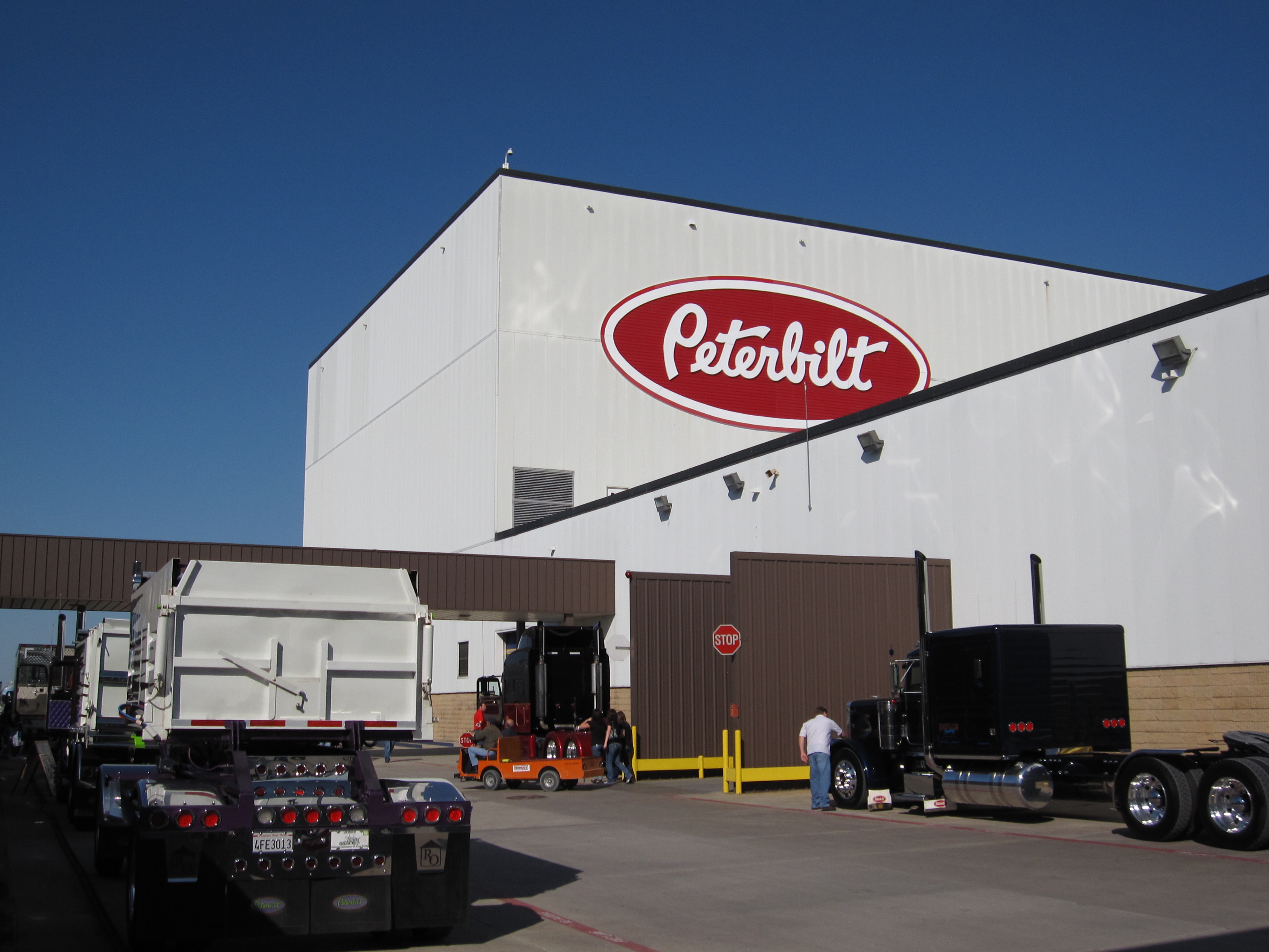 Overview | Peterbilt Motors Company