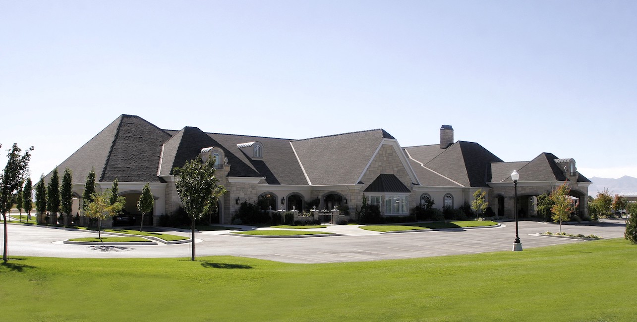 Funeral Home Sandy Utah | Larkin Sunset Gardens | 801-571-2771