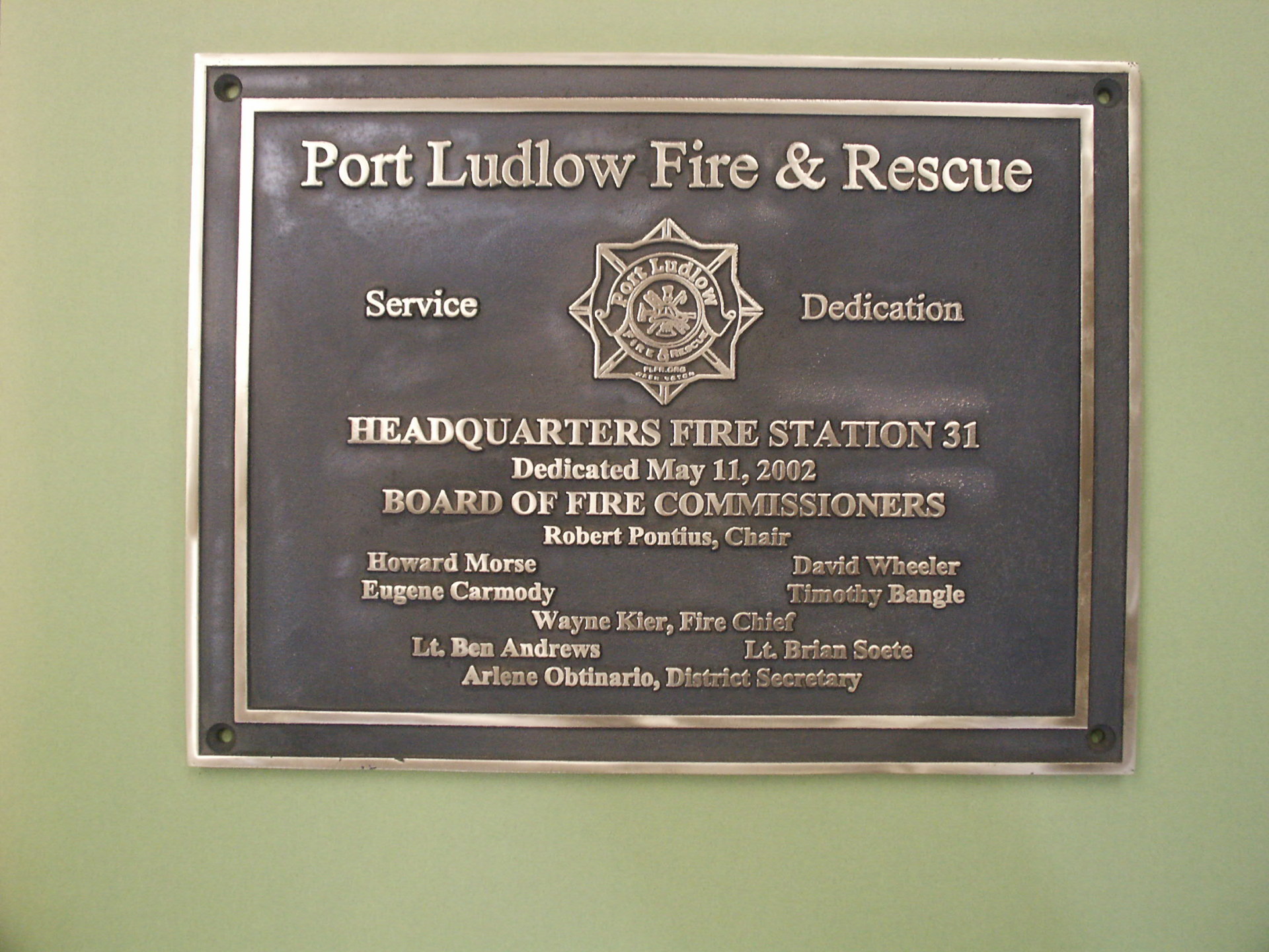 Plaques, Memorial, & Lettering