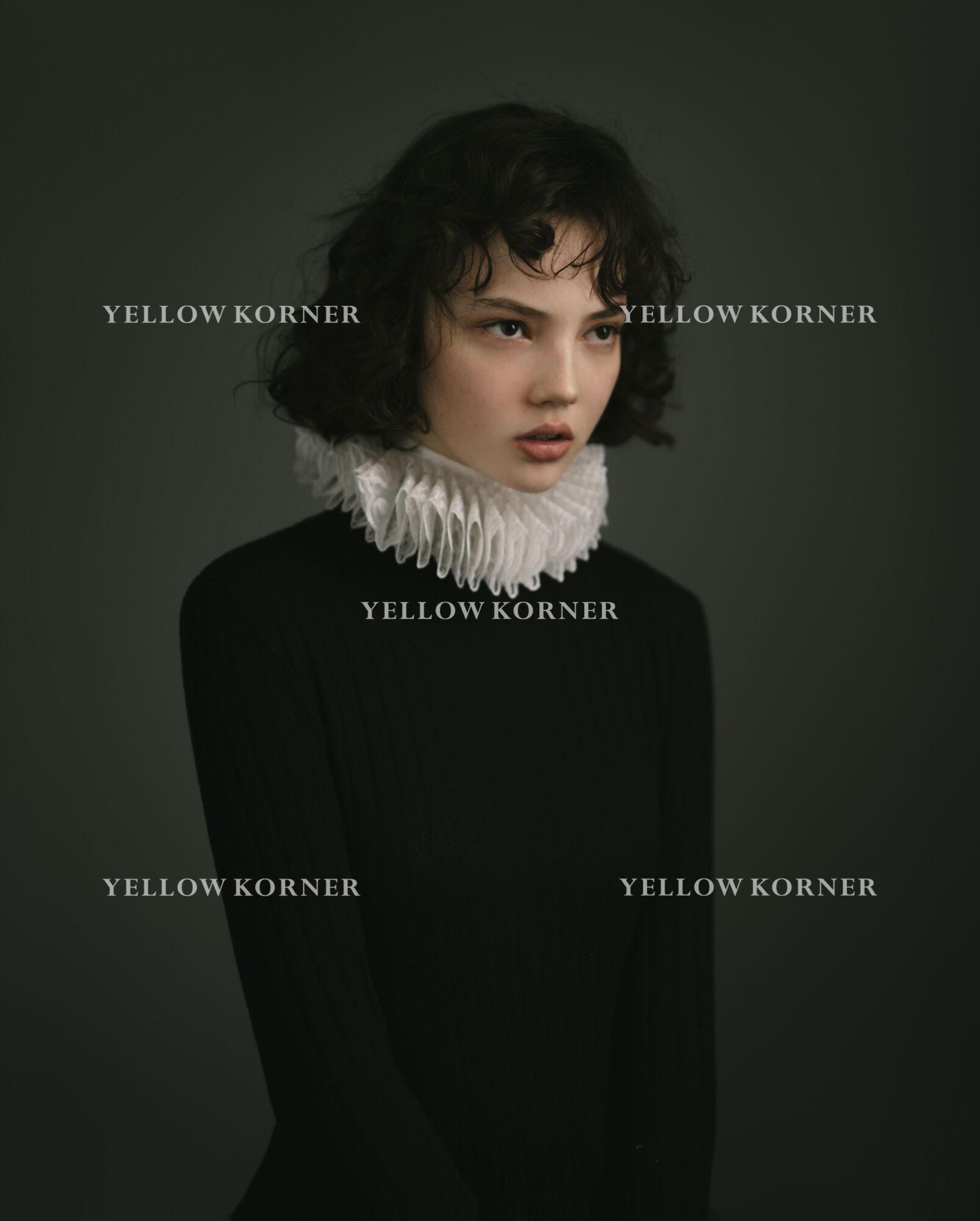 PIPER, Woman, BOBBY VU · Art photographs · YellowKorner